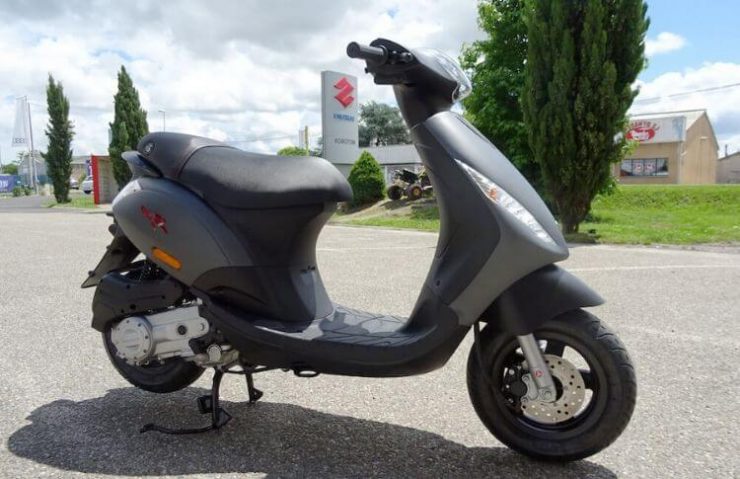 Découvrir et assurer le PIAGGIO ZIP - Scooter 50 - 2019